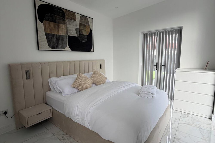 Luxury And Modern Living With Sauna, Hot Tub  & Cold Plunge - Sussex