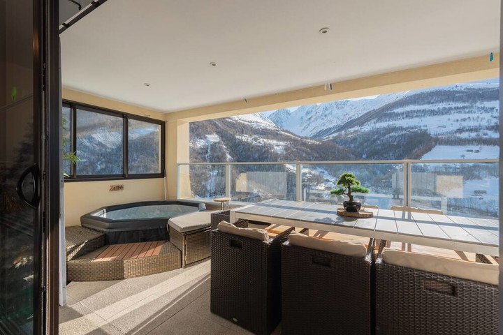 Maison De Vacances 'Le Chalet Des Retrouvailles' Avec Vue Sur La Montagne, Wi-fi Et Climatisation - Luz-Saint-Sauveur