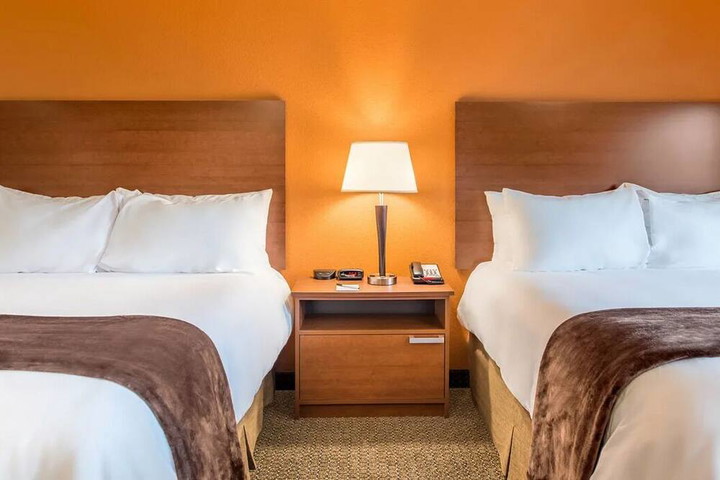 2 Fully Equipped Rooms  Ideal For Families & Extended Stays In One Booking - Douglasville, GA
