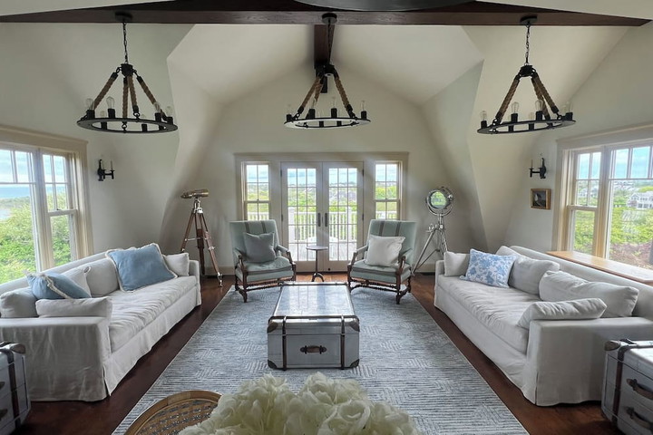 Adorable Cliffside Home With Breathtaking Views - Nantucket, MA