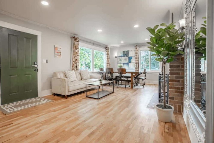 Pet-friendly Tacoma Gem: Spacious 4br Gated Home - Tacoma, WA