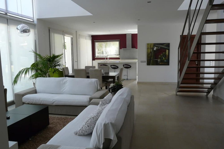 Modern Villa With Pool And Sleeps 8 - Magaluf