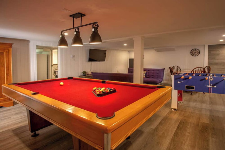E Sous-bois | Ski In/out, Spa, Pool Table & Foosball - Quebec