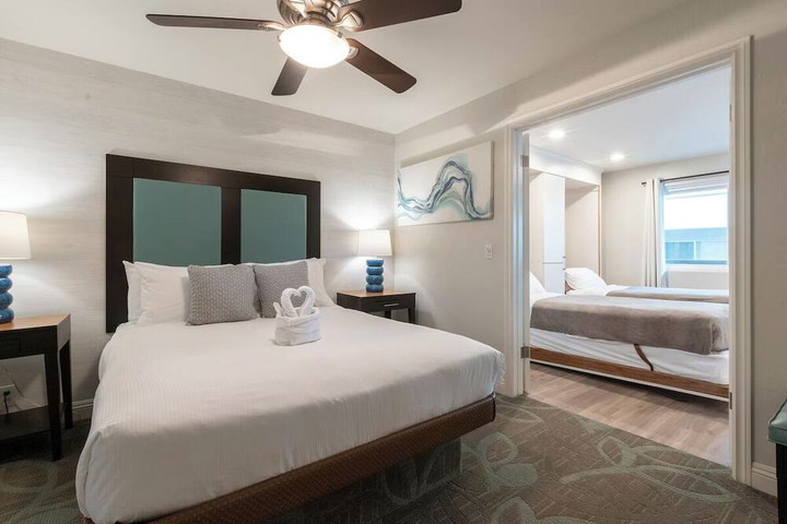 3 Units | Kitchenette | Pool | Near Beach & Downtown - San Clemente, CA