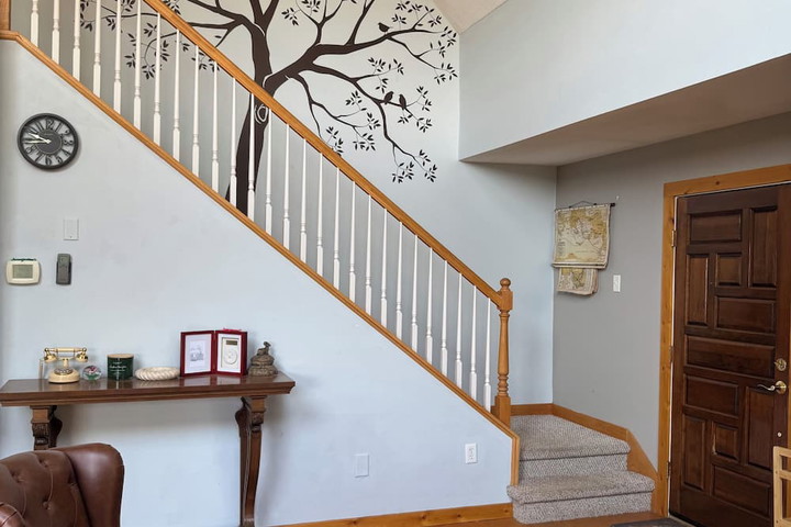 3-bedroom Chalet With Fantastic Long Range Mountain Views, Hot Tub And Sauna - Franklin, NC