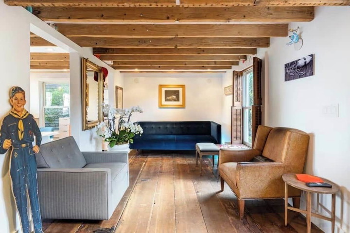 Historic Cottage With A View, Take Refuge In This Charming Historic Cottage - San Francisco, CA