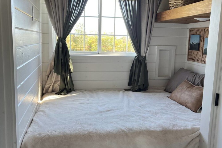 Robin's Roost- Tiny House With A Hot Tub And Bluff Views - Alabama