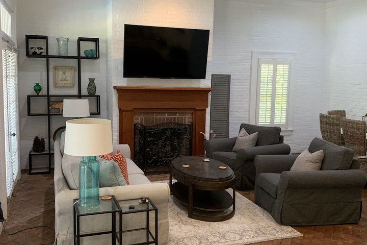 Private Oasis On The Grounds Of Historic Ravenna Antebellum Mansion - Natchez, MS