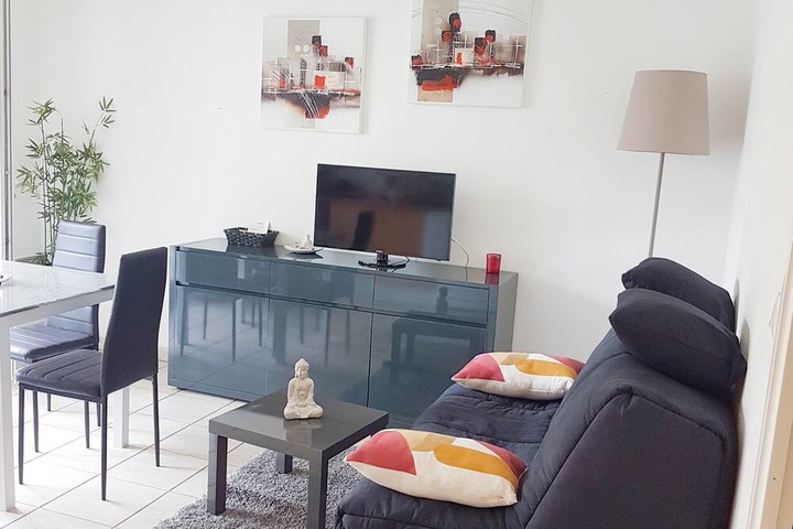 Beau T2 En Rez-de-jardin-tout Confort. Design, Sécurisé-piscine- Parking Privé. - Espelette