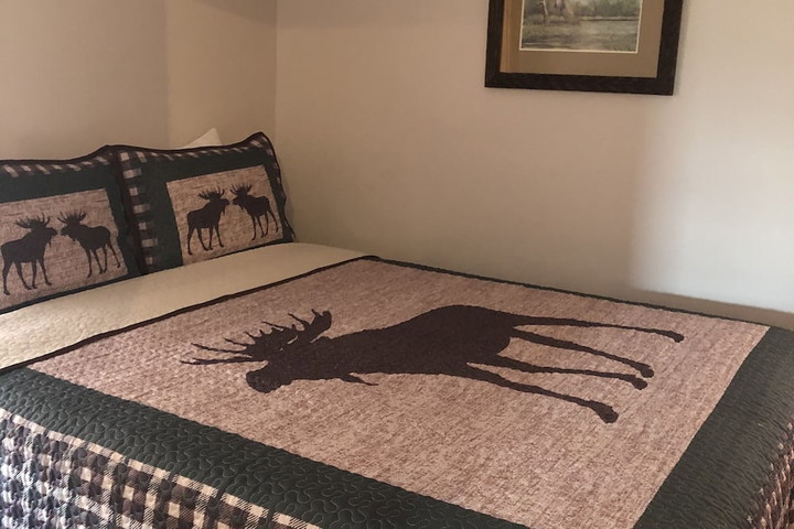 Beautiful 3 Bedroom House Located At The Foothills Of The Rocky Mtns In Clark Wy - Wyoming