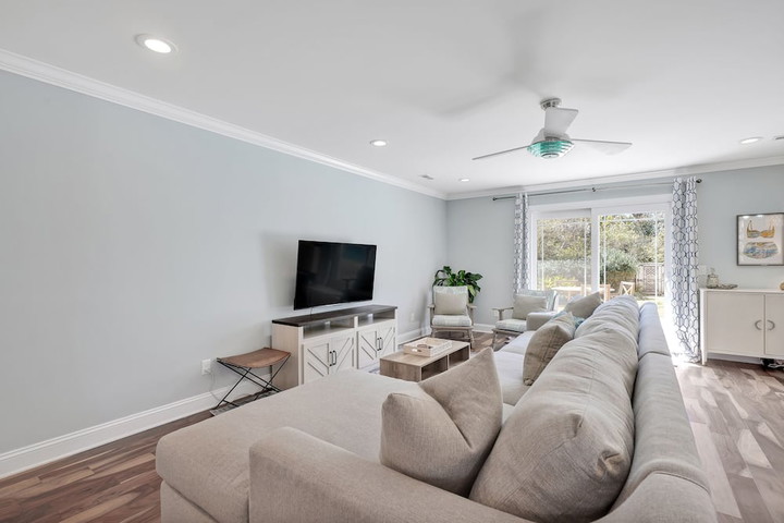 4-bedroom Haven With Large Saltwater Pool - Your Ultimate Escape Awaits! - Wilmington