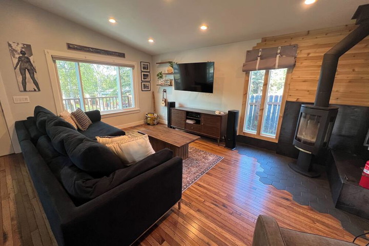 The Octopus Den! Cozy 3bd 2bth Sleeps 8! - 阿拉斯加州