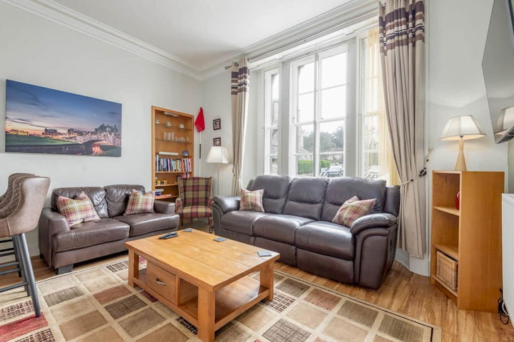 Gibson Place | 15 Secs To The Old Course - Saint Andrews