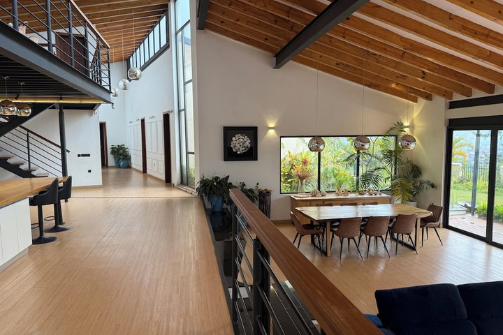 Villa Vh 4 Bedroom Villa With Heated Swimming Pool - Kigali