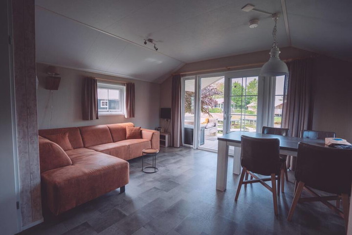 Pondside Stay W/ Kitchen - Lemmer