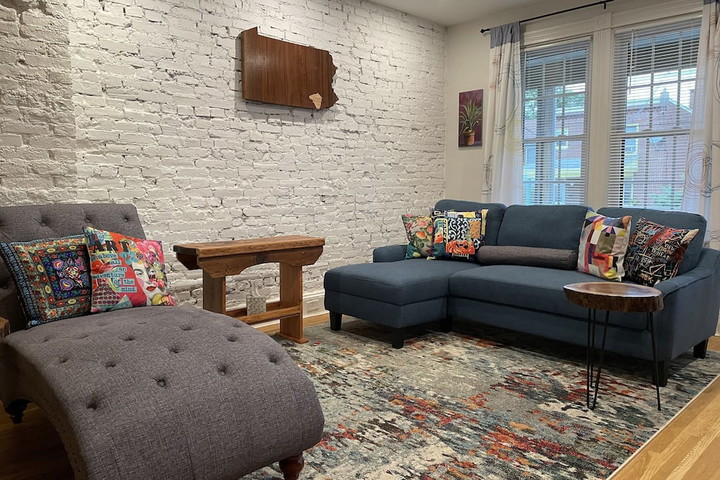 Row-home 3min Drive To Central Market,office,patio W/ Fire Pit, Artistic Accents - Lancaster, PA