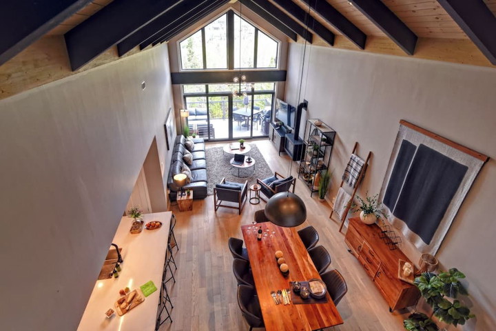 New!! Verbier Chelsea | Ski Mountain View | Shuttle To Resort | Covered Parking + Spa & Pool Access - Mont-Tremblant