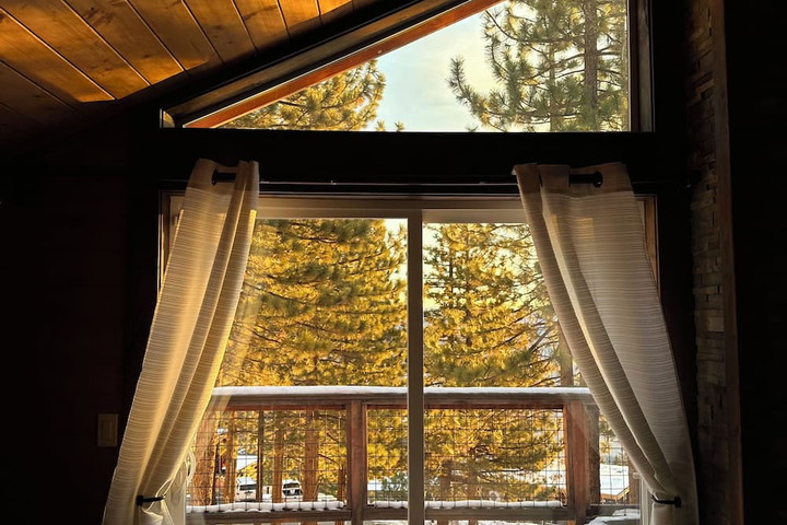 Walk To Stagecoach Lift - 5br Luxury Ski Cabin - Private Hot Tub - 3 Fireplaces - Nevada