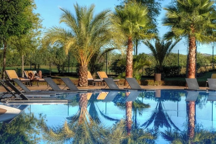 Dual 2-bedroom Retreats With Pools, Green Views, And Lush Surroundings - Vilamoura