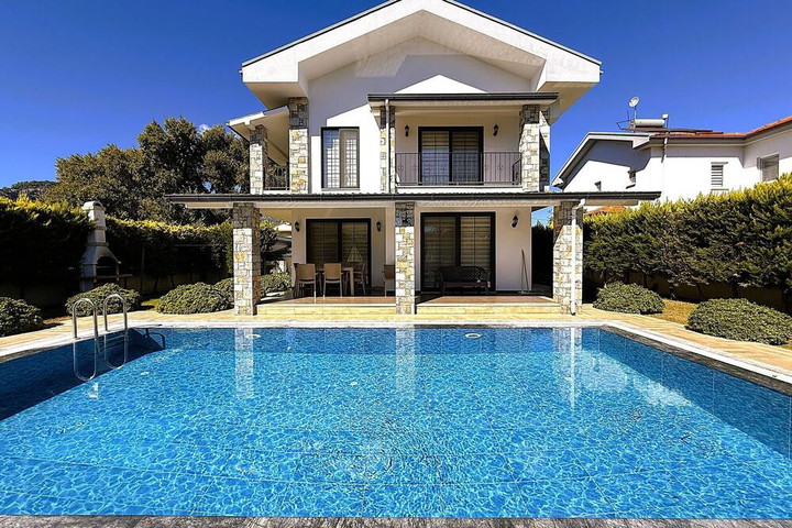 New Built Beautiful 3 Bedroom Private Pool Villa In Dalyan Center Gulpinar Area! - Dalyan