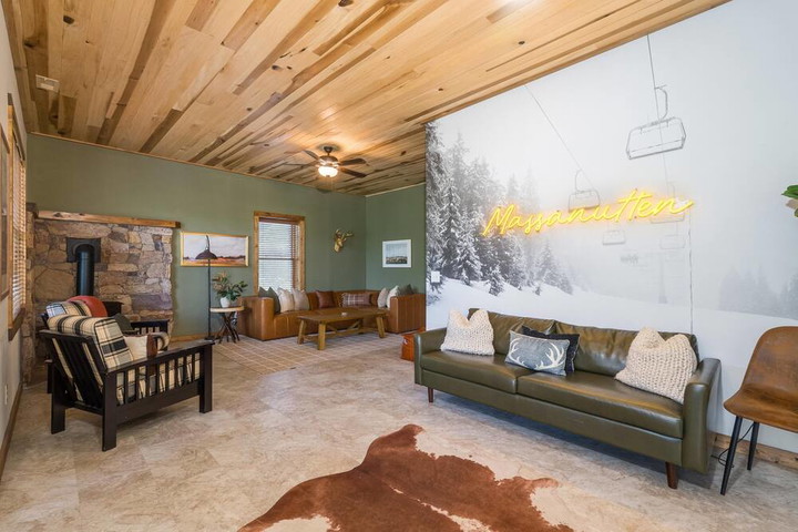 Best Views In Massanutten! 5200 Sq Ft, Designer-decorated W/ Hot Tub And Sauna - Shenandoah, VA