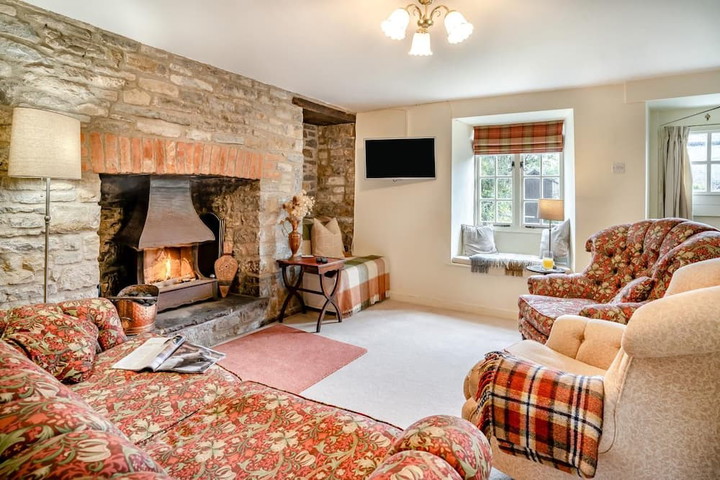 2 Bed In St. Hilary (Oc-c33064) - Barry