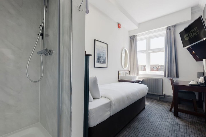 Single Room In Watford Ideal For Solo Travellers - Watford