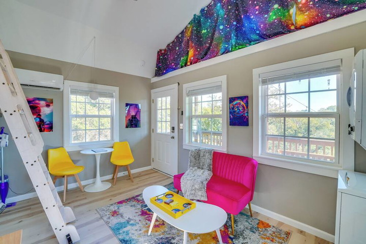 'Galactikitty' - Quirky Cabin Near Lake Brownwood! - Lake Brownwood, TX