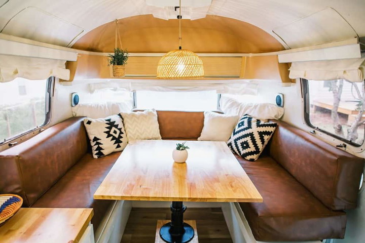 James Island Airstream- Between Downtown & Folly Beach. Creekside Glamping! - Charleston, SC