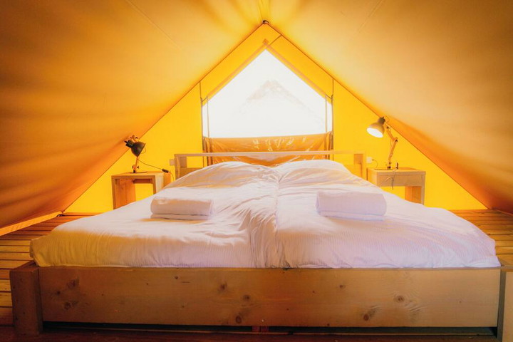 Luxe Safarilodge Voor 4 Personen Met Eigen Badkamer, Veranda En Speeltuin, Midden Op De Veluwe - Barneveld