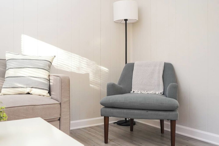Modern Comfort Near Duke & Durhams Top Attractions - Chapel Hill, NC