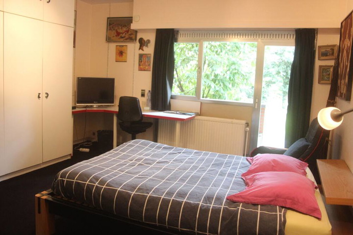 Serene 1-bedroom Bed & Breakfast In Charming Antwerp - Antwerp, Belgium