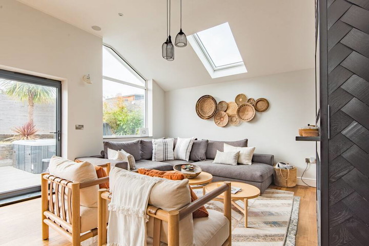 Little Beach House By Bloom Stays - A Holiday Let That Sleeps 8 Guests In 3 Bedrooms - Isle of Sheppey