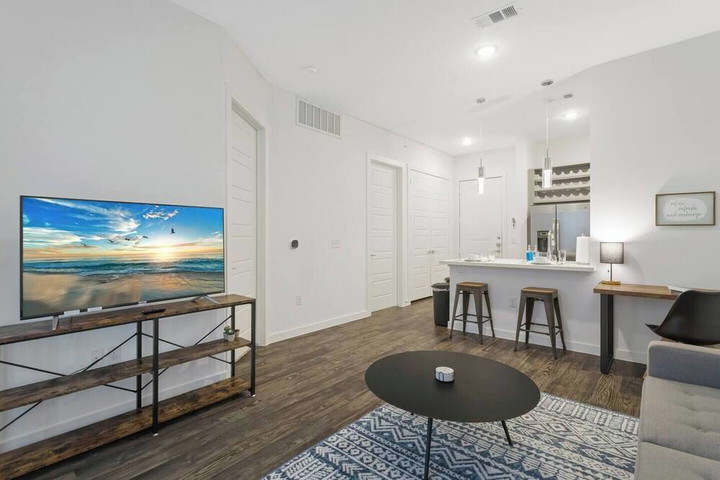 Convenient Stay | Weekly & Monthly Deals - Richardson, TX