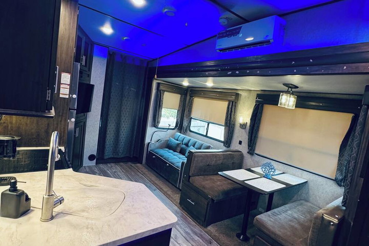 Modern Family-friendly Getaway - Midland, TX
