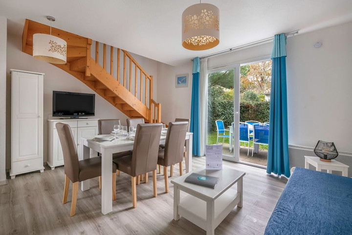 Maisonnette + Jardin + Piscine à 600m De La Plage - Saint-Michel-Chef-Chef