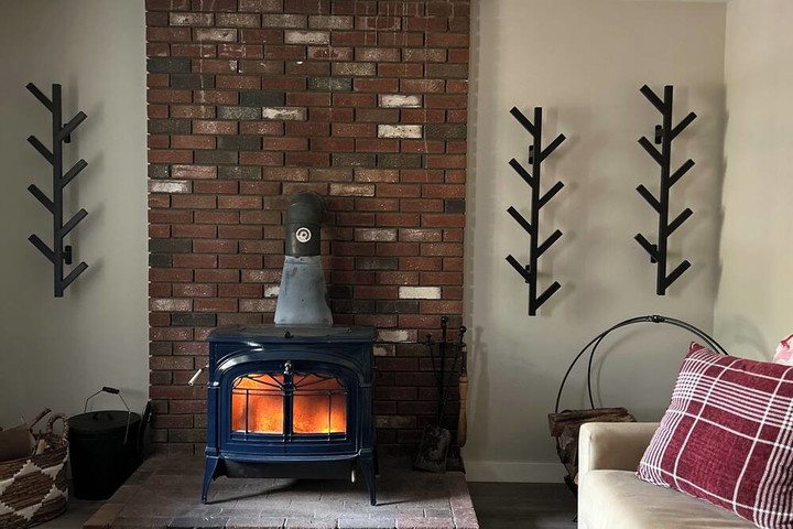 Cozy 3 Bedroom 2 Bathroom Chalet Centrally Located In Southern Vermont. - Vermont