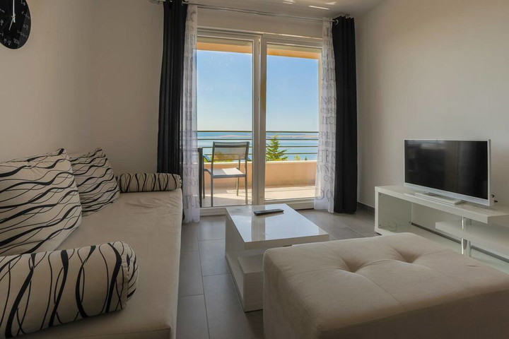 Traumhaftes Apartment Nur 100 Meter Zum Strand Mit Herrlichem Meerblick, Sauna, Whirlpool - Crikvenica