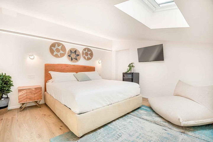 Asa Tre Uliva  The Elegance Of Silence, The Luxury Of The Genuinein The Most Authentic Heart Of Corniglia, Casa Tre Uliva Comes To Life In 2025: A High-end Guesthouse That Redefines The Concept Of Hospitality In The Cinque Terre. Four Charming Rooms, - Riomaggiore