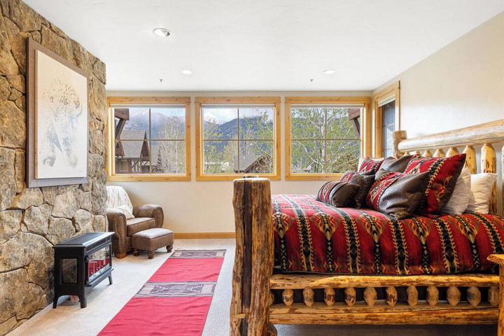 Montana On My Mind | Big Sky Town Center | Luxury Townhome - Big Sky, MT
