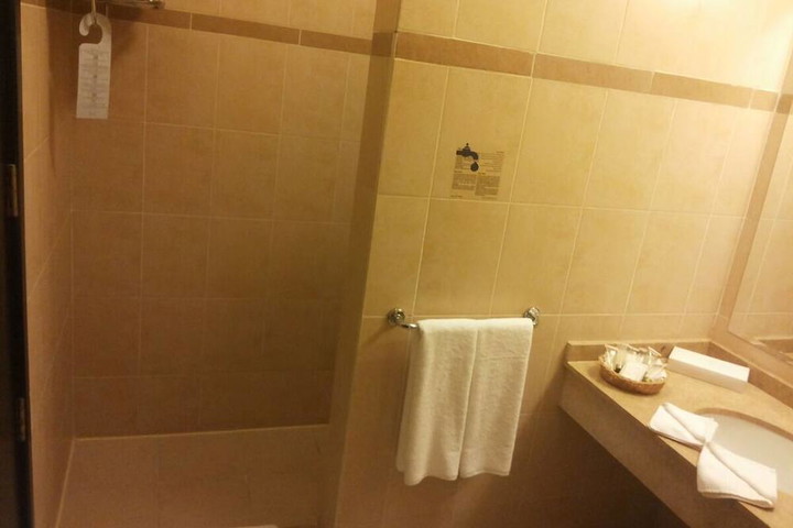 Spacious Suite Near Jungle Aqua Park - Family Friendly Escape - Hurghada