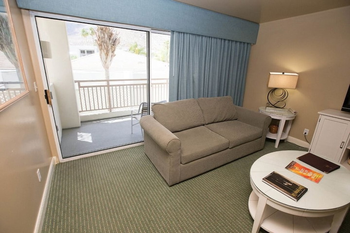 Palm Springs | Palm Springs Oasis Stay | Pool & Water Slide | 2br - Palm Springs, CA