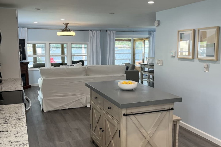 Homosassa River Home, Springs & Gulf Access - Homosassa, FL