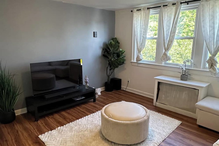 Cozy 1-bedroom Apartment In Enjoyable Union With Ac And Gym Access - Chatham, NJ