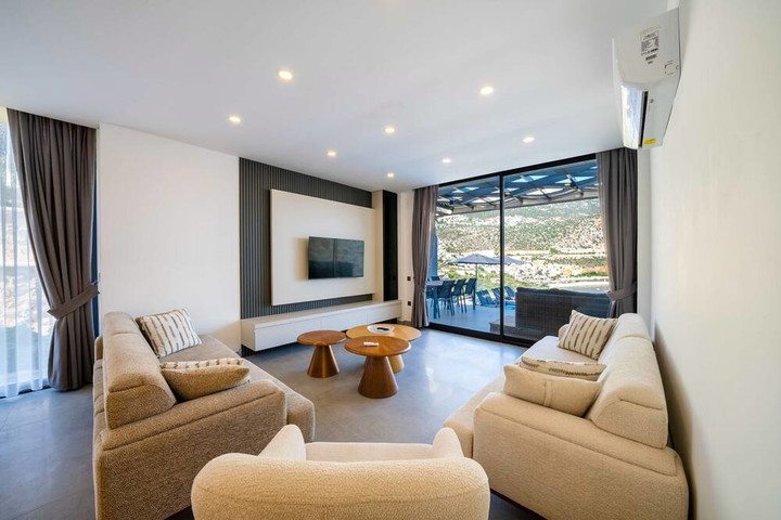 Stylish Villa With Private Pool & Sea Views - Kalkan