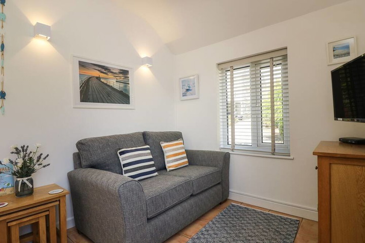 Tater-du, Pet Friendly, Country Holiday Cottage In Porthcurno - Porthcurno