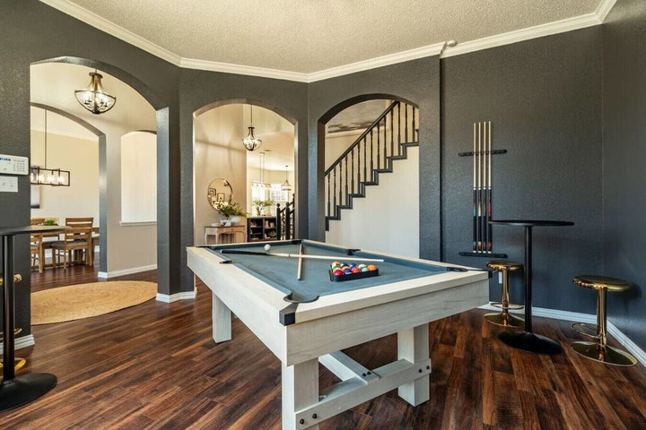 Designer-styled Modern Farmhouse W/ Heated Pool - Allen, TX