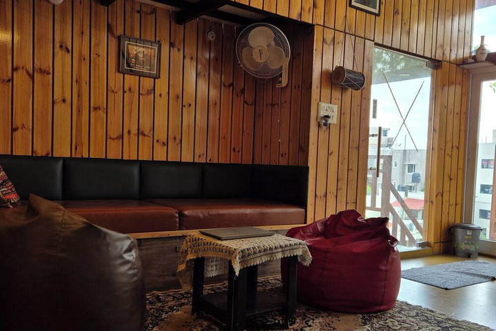 Party Place Kammanahalli - Bengaluru