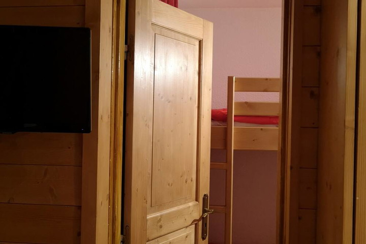 Centre Station, Pieds Des Pistes,  Dans Résidence Calme, Appartement 5 Couchages - Val Thorens
