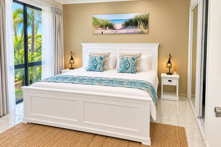 Seaheaven @ Aanuka Resort Spa Bure With Pool - Tennis - Walk To Beach - Coffs Harbour, Australia